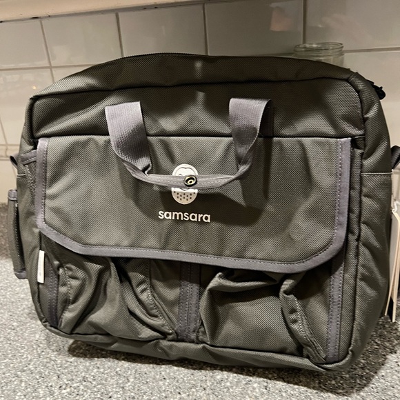 Dsptch | Bags | Dsptch Utility Briefcase Converts Into Backpack New ...